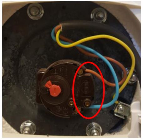 Comment réaliser le branchement électrique d’un chauffe-eau ...